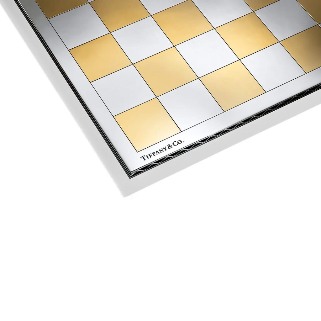 Awesome Gold And Silver Plated Chess Set - [ 2020 Coolest Sets]